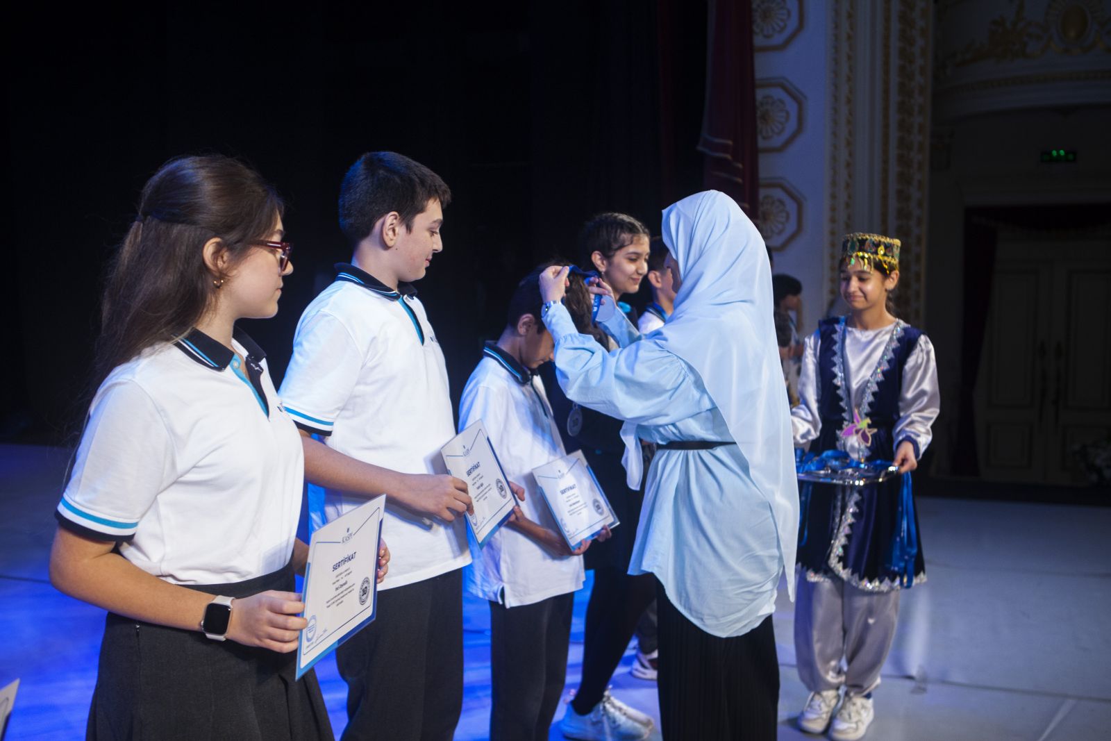 Kaspi Təhsil Şirkəti - Kaspi Liseyi - 10 illik uğur dolu yol